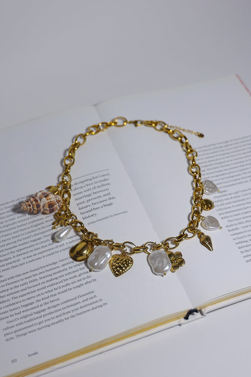 GOLD PLATED TREASURE NECKLACE – CHIC LE FRIQUE - USA